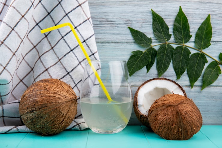 Bosan Minum Air Putih? 5 Cara Menjaga Tubuh Tetap Terhidrasi Secara Alami
